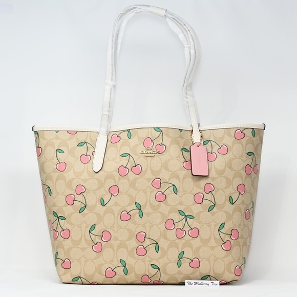 Coach | Bags | Coach City Tote Light Khaki Signature Canvas W Heart ...